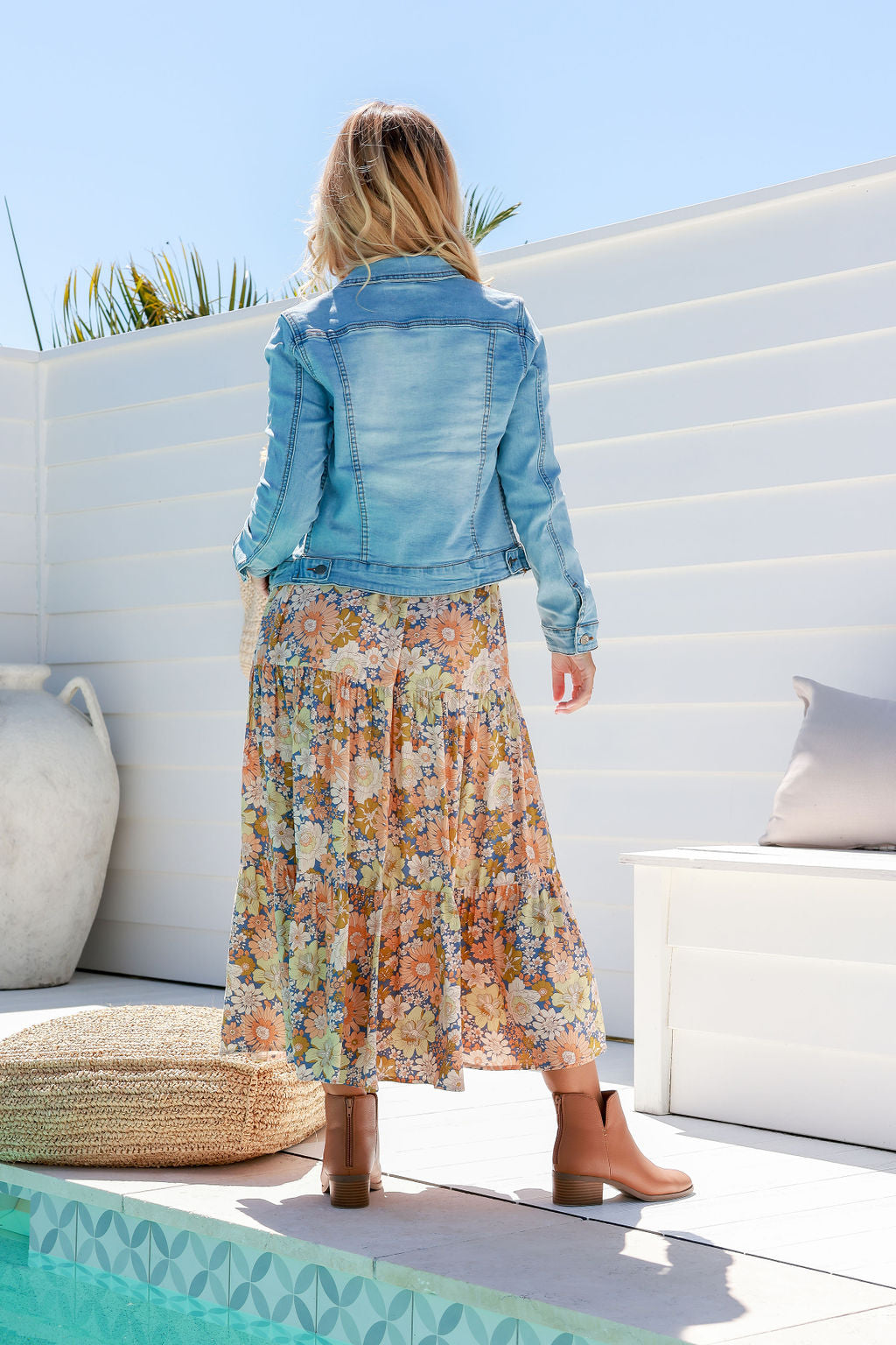 Women's Brea Classic fit stretch Denim Jacket in Vintage Blue | Arlow ...